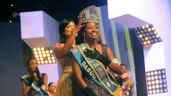 FINALE MISS DISTRICT 2020 : qui va succéder à Sarah Assalé ? - Vivez ...