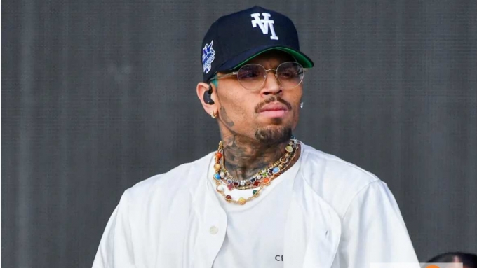 Scandale d’agression : Chris Brown fait face à un procès de 30 ...