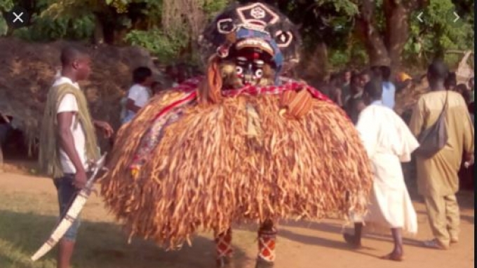 Côte d'Ivoire / Kouibly: en pleine cérémonie initiatique, un infirmier ...